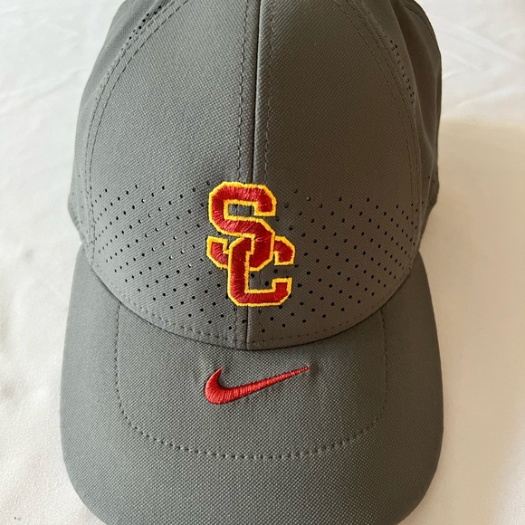Nike | Accessories | Usc Gray Cap With Red Nike Swoosh Logo And ...